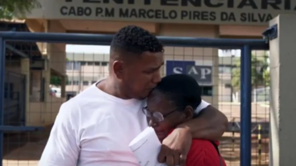 HOMEM É SOLTO DE PENITENCIÁRIA DE ITAÍ APÓS 12 ANOS PRESO INJUSTAMENTE ...