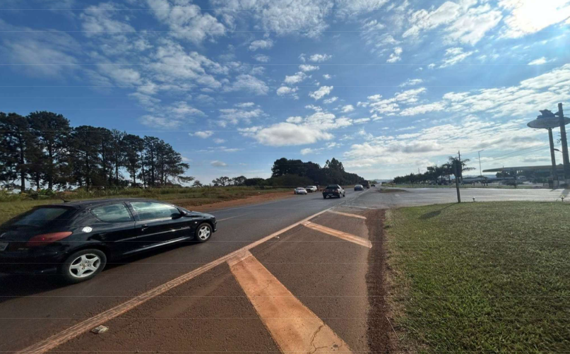 VEÍCULO É FLAGRADO TRAFEGANDO A 145 KM/H EM TRECHO COM ALTO ÍNDICE DE ...